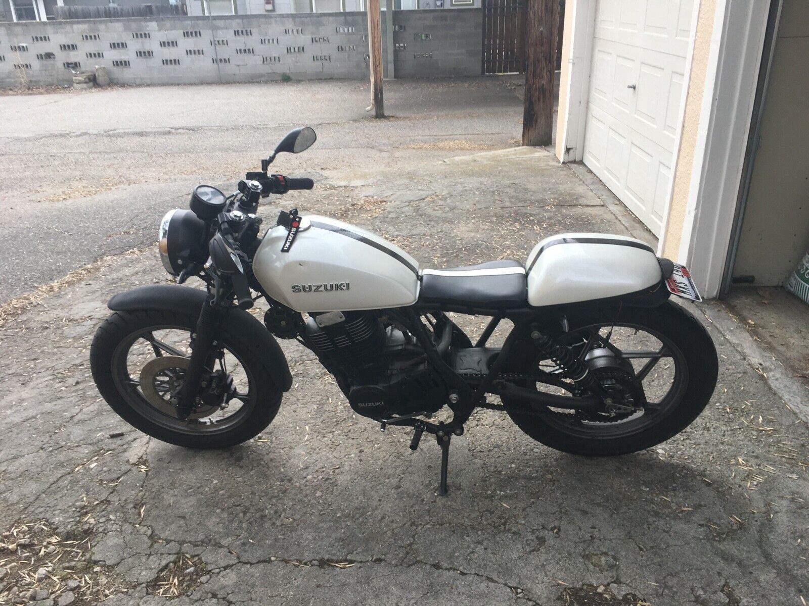 1981 Suzuki GN 400 Completely Custom cafe Racer for sale